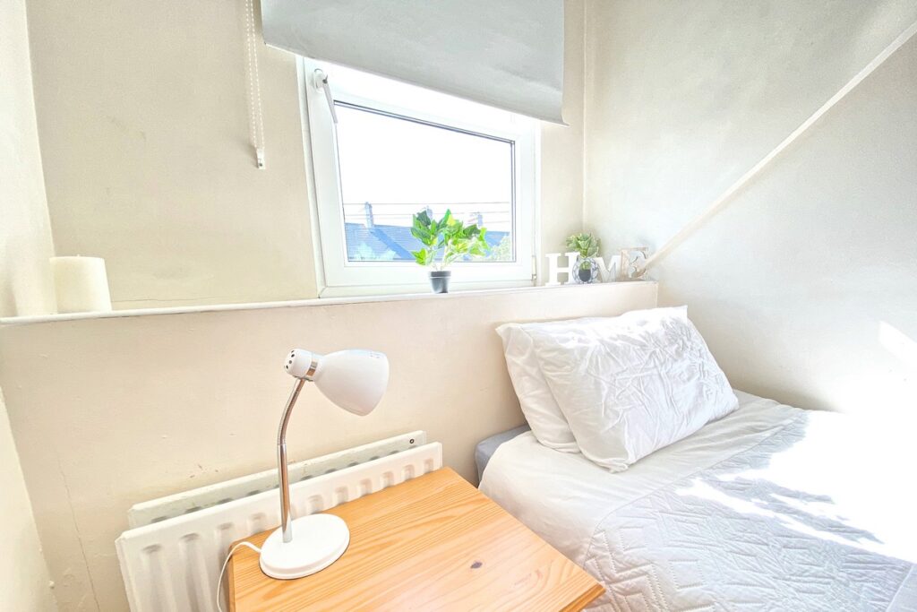 Find an accommodation in Dublin and Cork | Book online